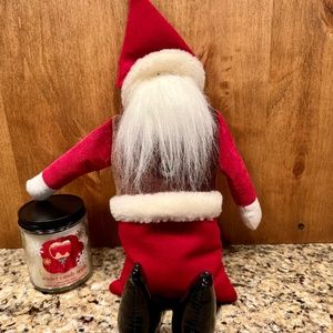 Woof & Poof - Poshmark